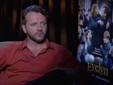 One Network: Aidan Quinn Interview (2002)