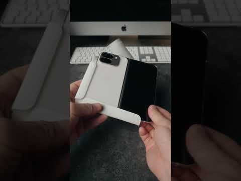 Unbox Pixel 9 Pro Fold with us.