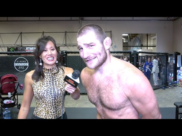 Helen Yee - Sean Strickland: "I'm just happy you're not eating dogs ...