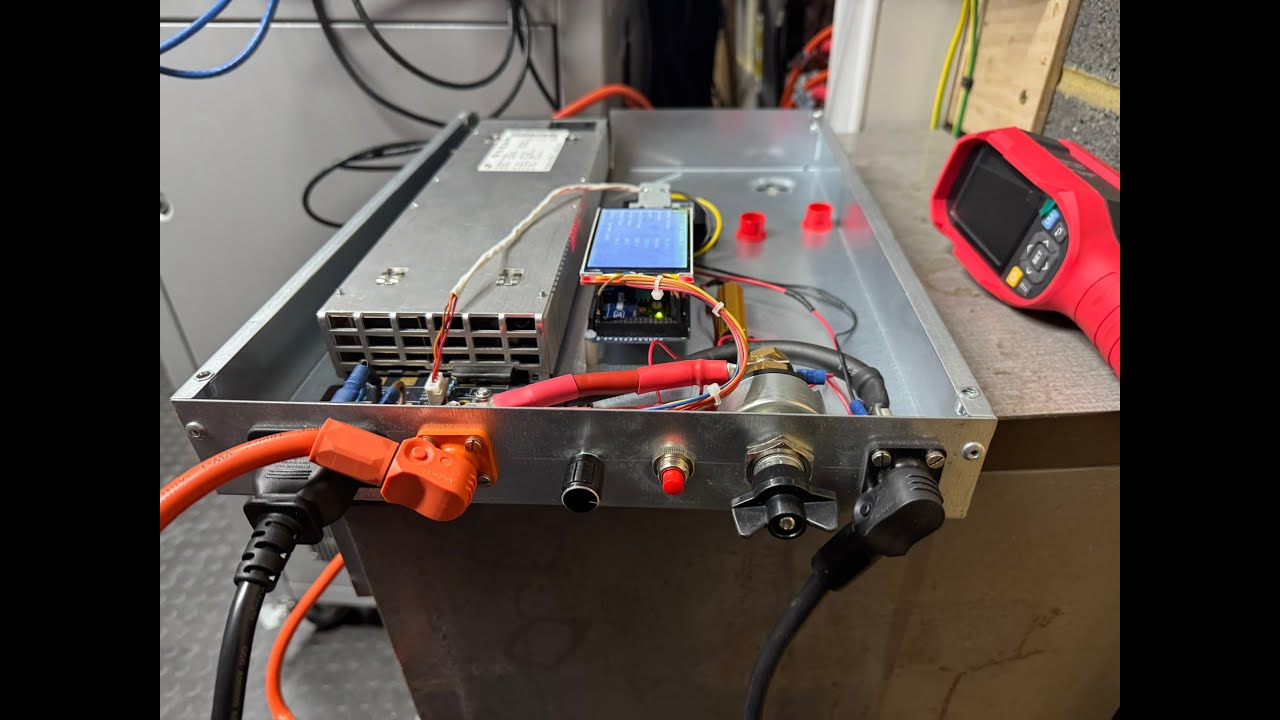Eltek Flatpack 2 DC Charge controller for Pylontech/Victron systems