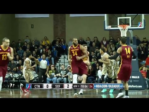 Arinze Onuaku posts 23 points & 13 rebounds vs. the Skyforce, 2/7/2015