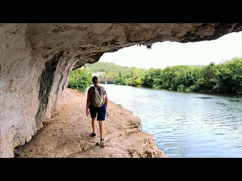 2023 Hiking around Saint Cirq Lapopie France in September