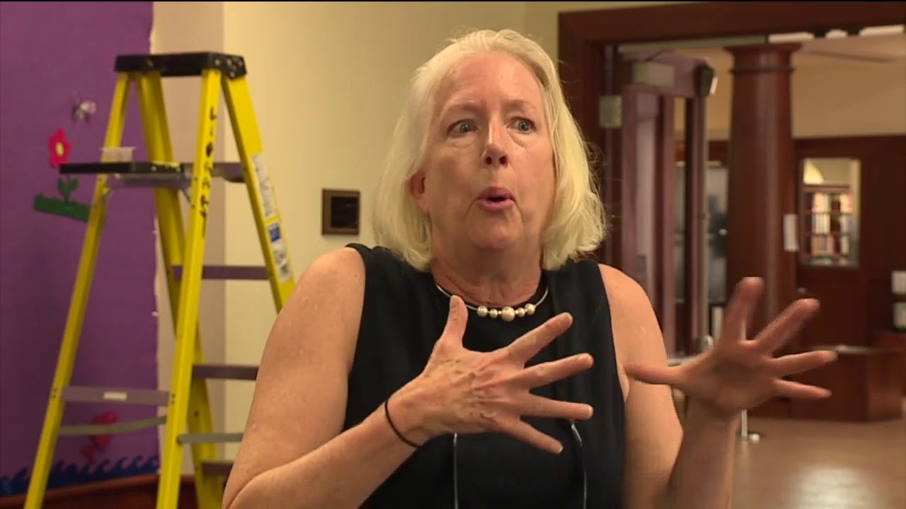 Collier County Libraries offering online services