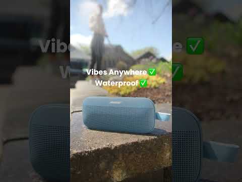 🔊The Bose SoundLink Flex is rugged, waterproof, and ready to party. #bose #portablespeaker