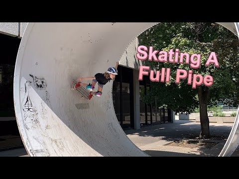 Skating A Full Pipe – Elle Warne