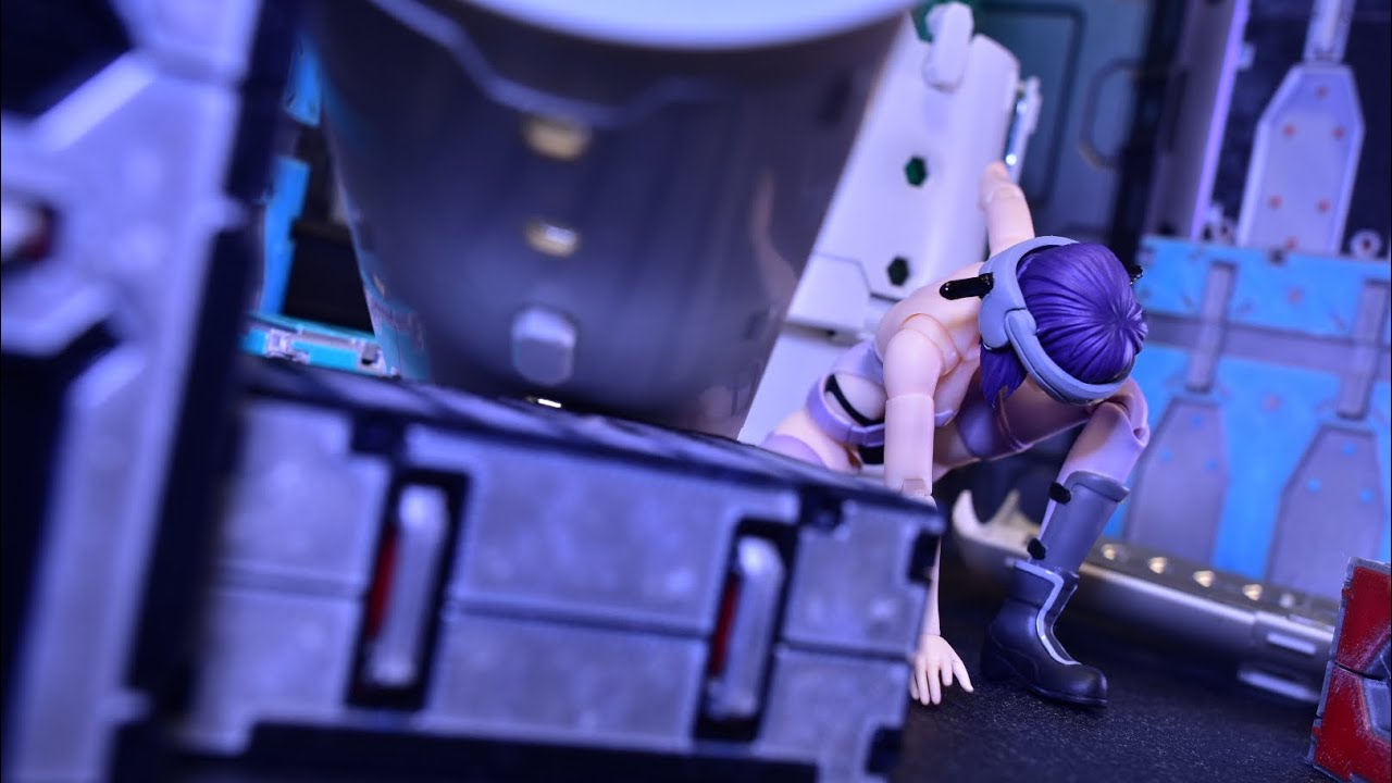 Hiya Toys Ghost in a Shell (Stand Alone Complex) Mokoto Kusanagi   