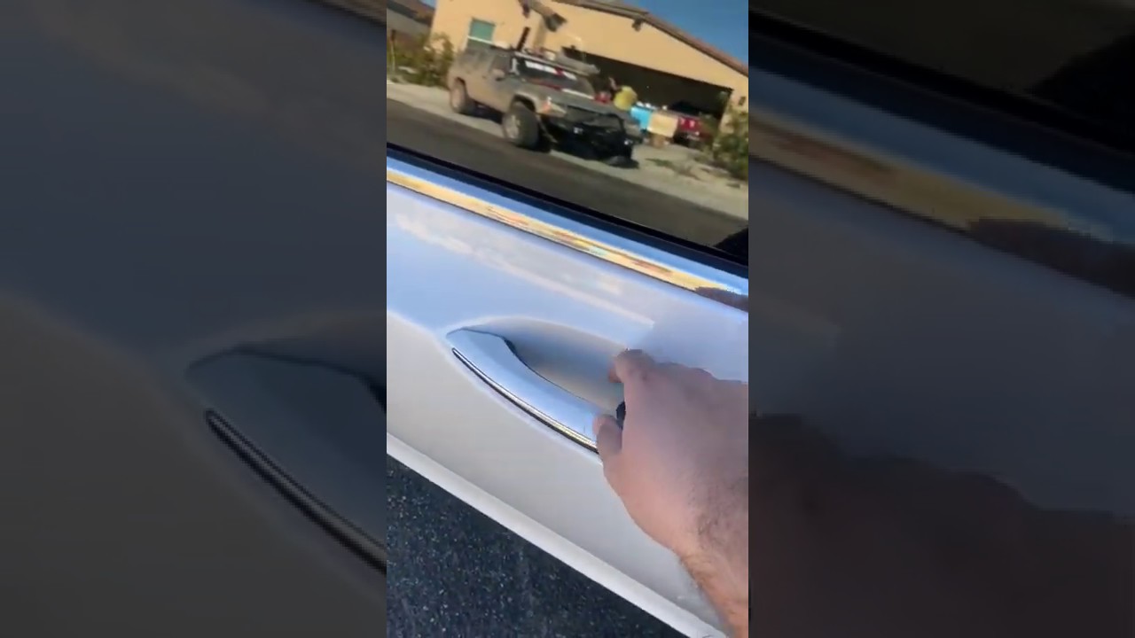 KEY FOB PROGRAMMING EXAM ON-SITE. ACE LOCKSMITH WILD WEST VALLEY ARIZONA.