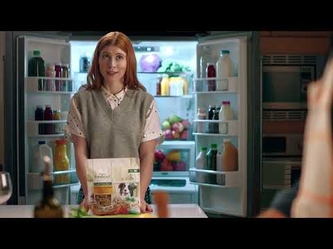 Freshpet: This Man Throws Out His Dinner Date | Commercial Society