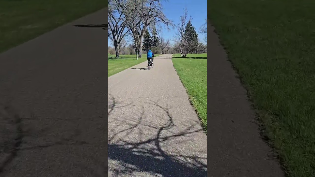 Walking the Greater Grand Forks Greenway Part 1: Lincoln Drive Park
