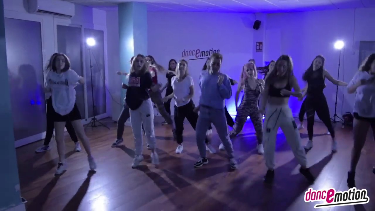 Reggaetón - Dance Emotion