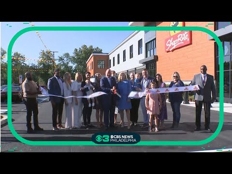 ShopRite opens new Drexeline store, some shoppers get freebies