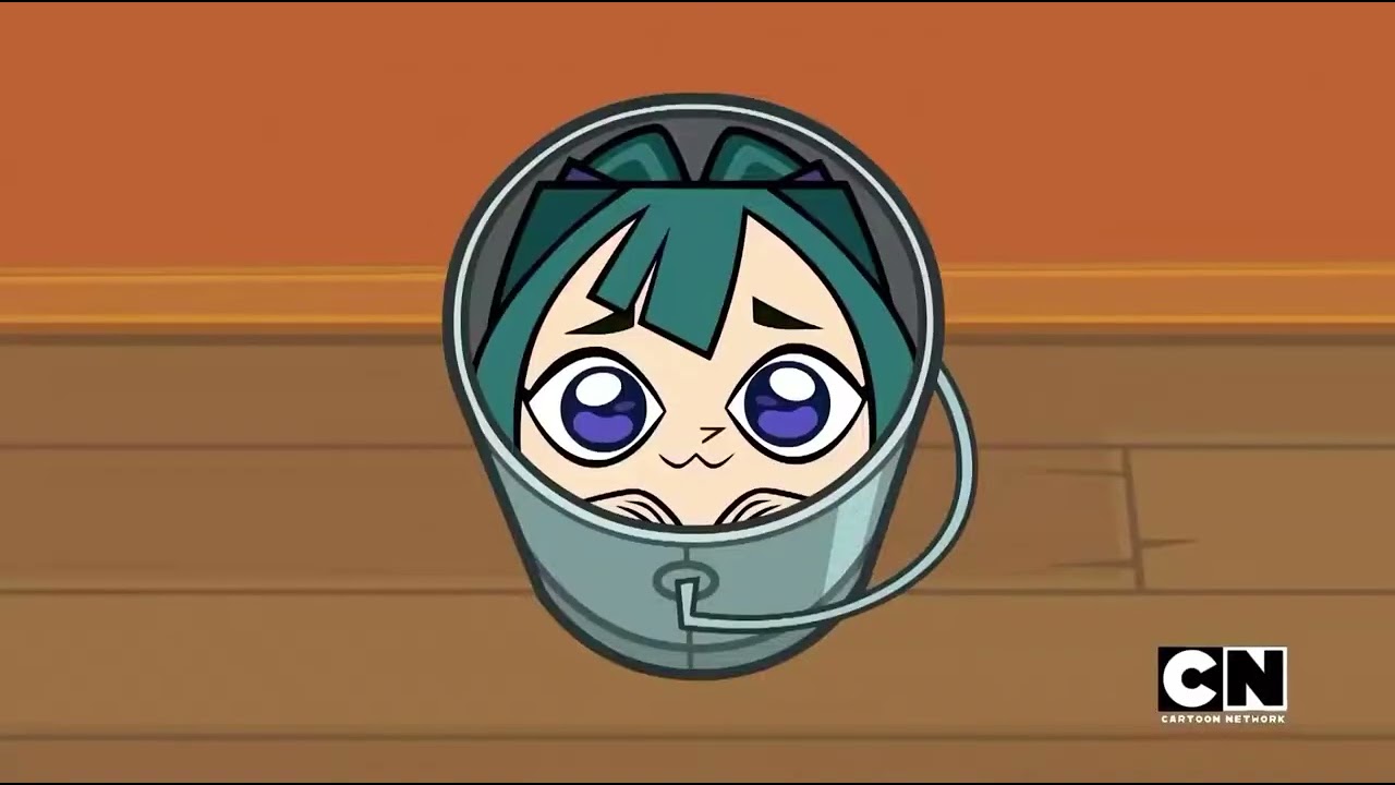 Total Dramarama I’m stuck in a bucket