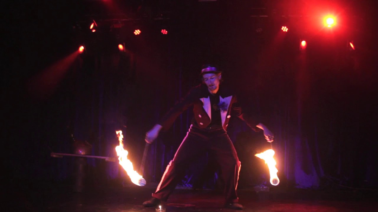 Hire Eli March - Juggler in Portland, OR | GigSalad