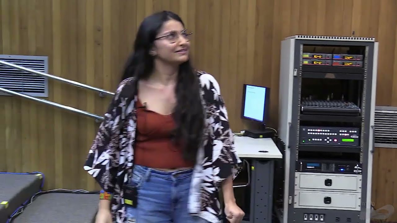 Foliation Theory and Algebraic Geometry - Daniela Paiva Peñuela (IMPA)