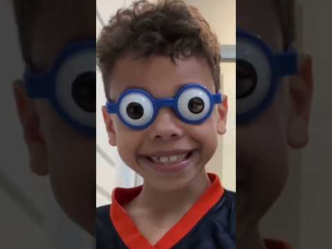 FART SPRAY In Mask PRANK! 🤣