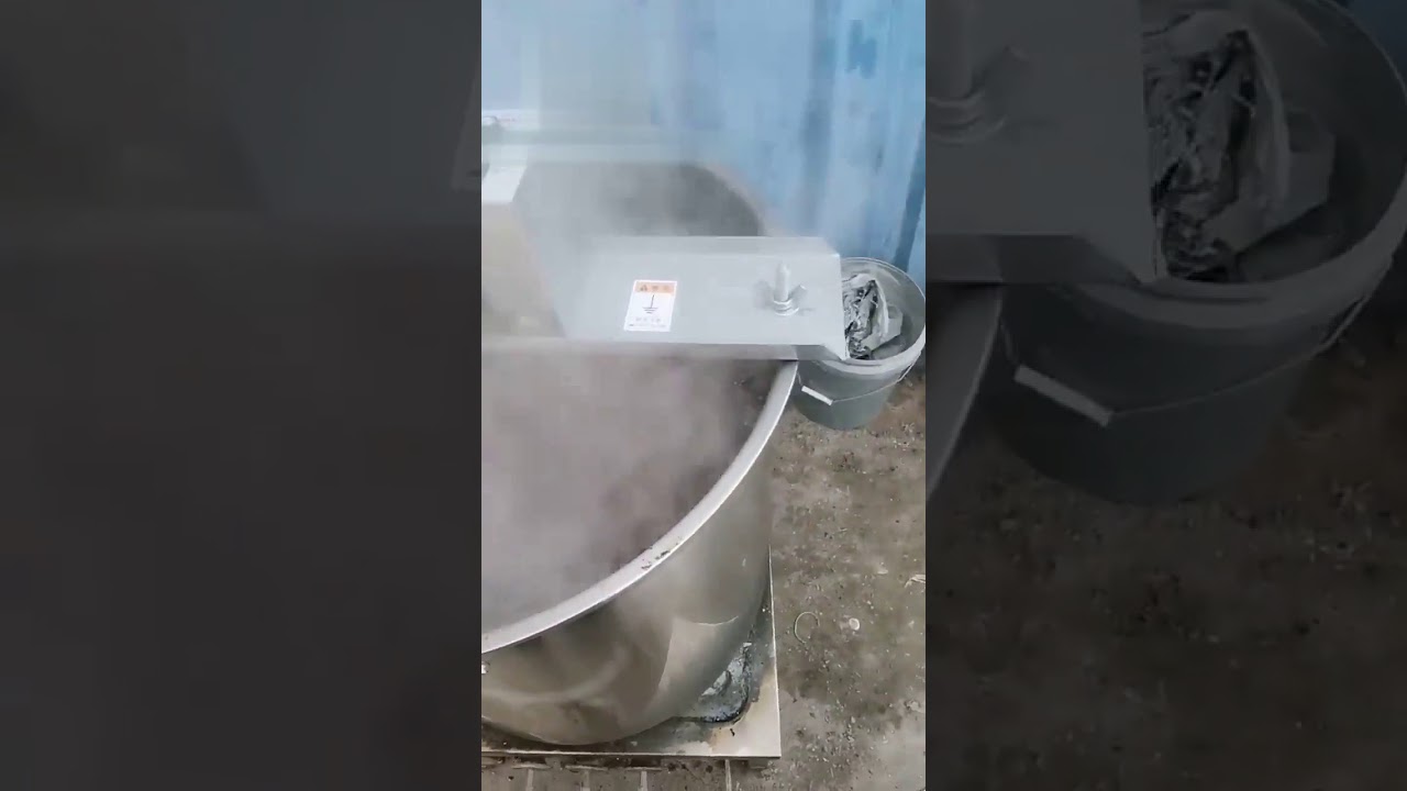 Olla con revolvedora 3