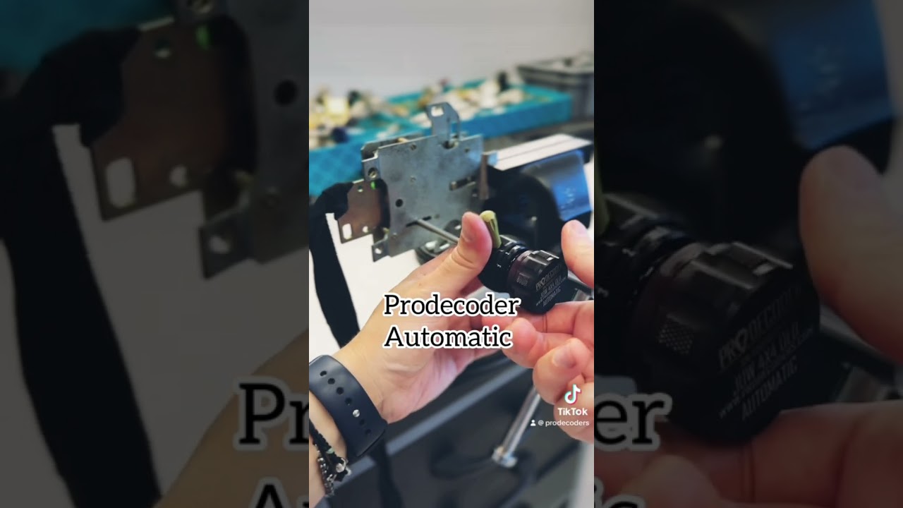 Juwel Safe lock opening with Prodecoder Automatic