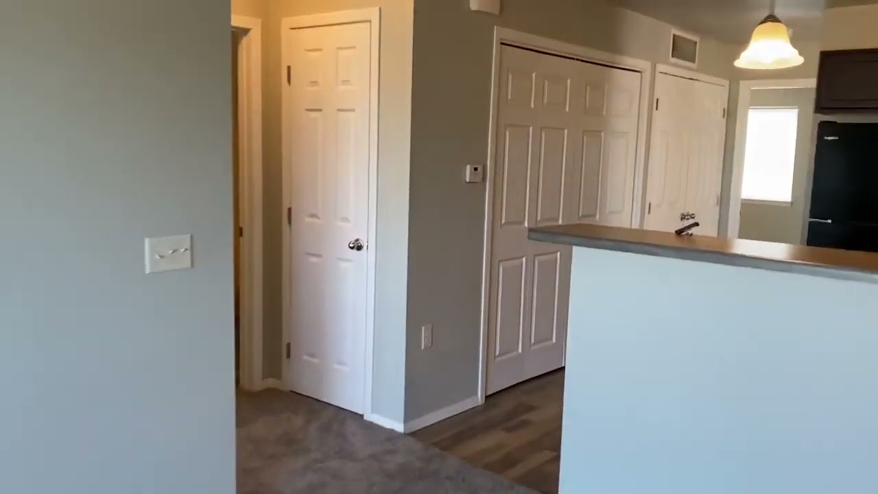 Edgewood Apartments  -  2 bed  2 bath  -  913 sq feet