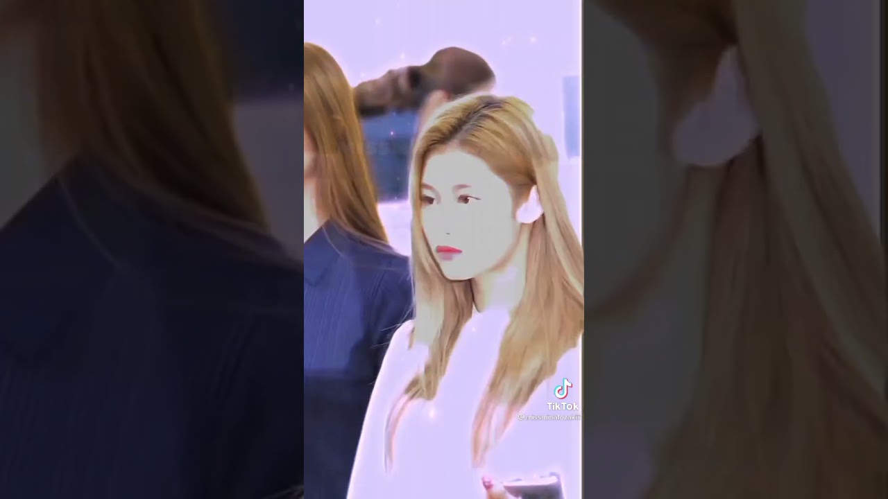 remember the time when Jihyo cried because of the rumor and Sana lost her patient and got mad