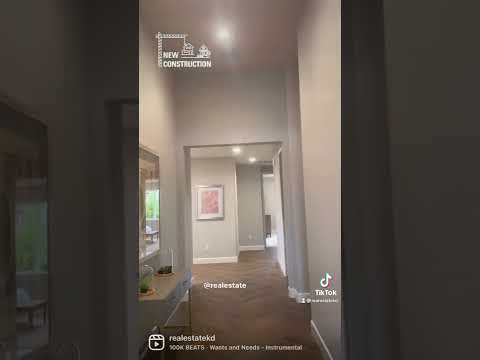 New Construction Model Home TourIng in Vacaville, California