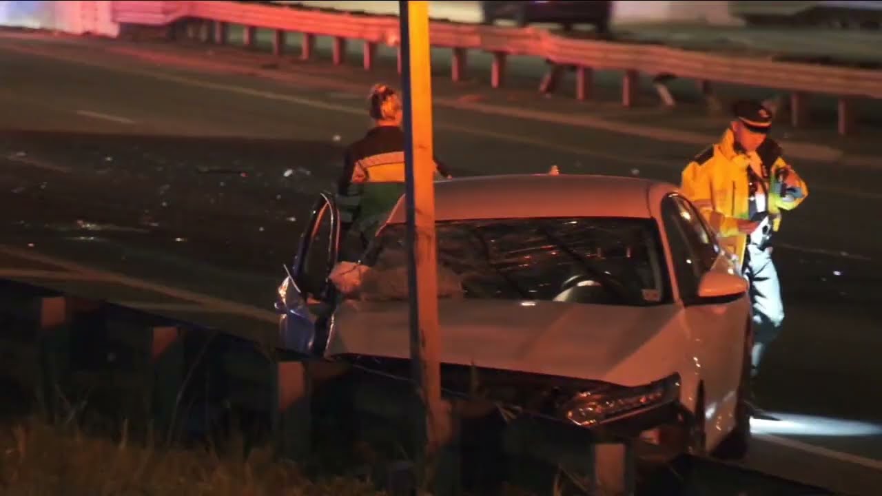 Car crash on Van Wick Expressway kills passenger, driver taken into custody