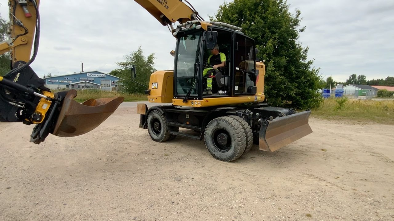 Grävmaskin CAT M317F, Sjöbo, Klaravik auktioner