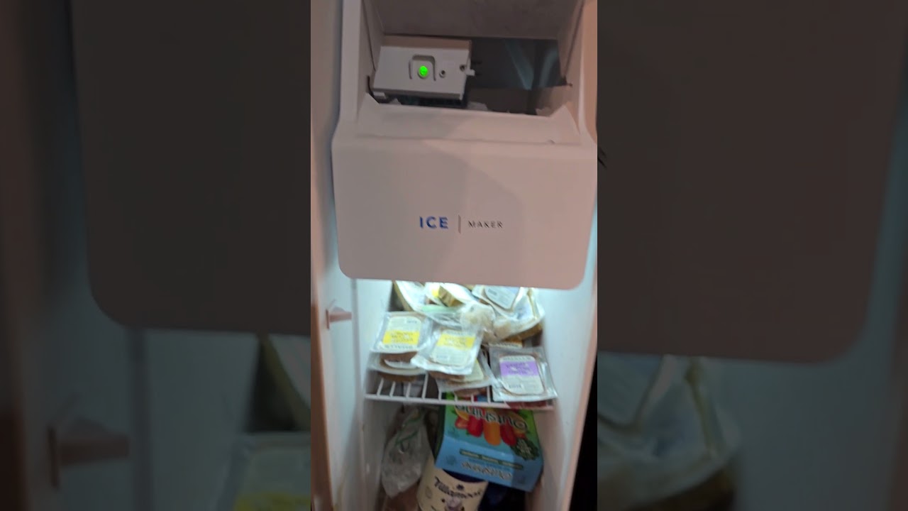 frigidaire ice maker not working.  SURPRISING fix