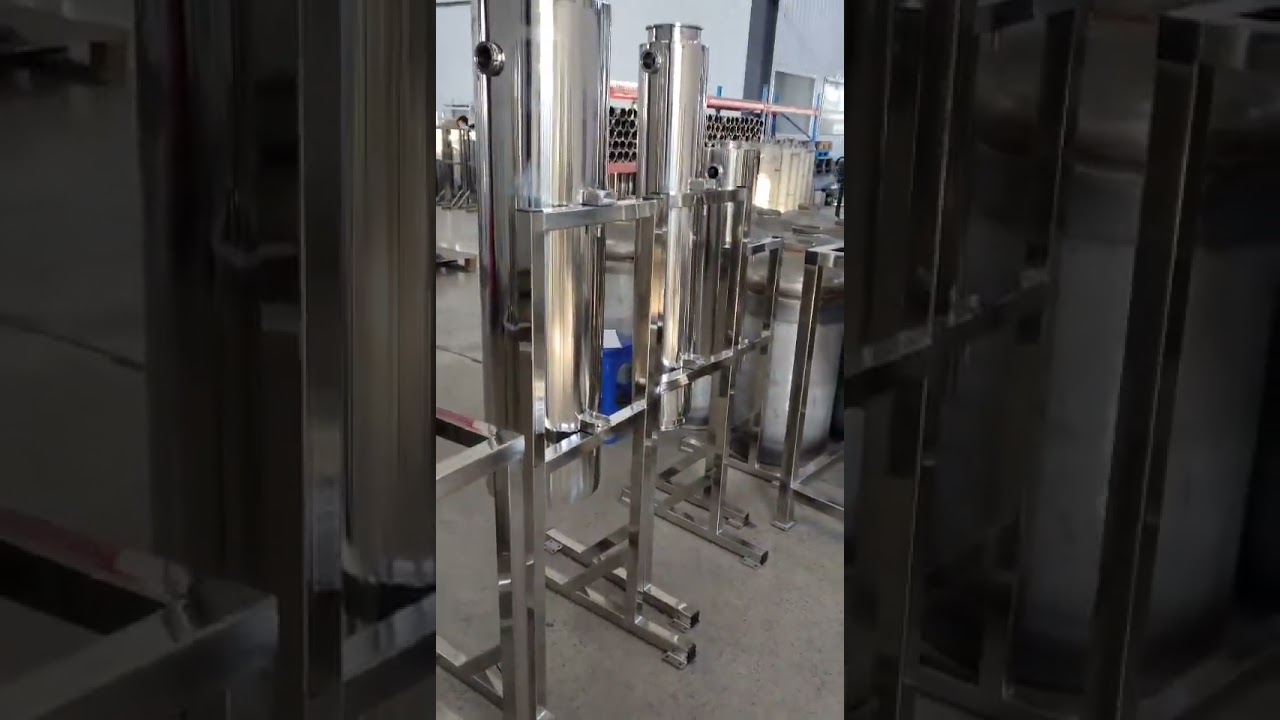Jacketed Material Column Display