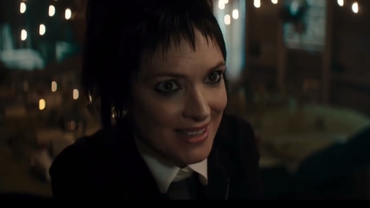 Lydia Deetz Scenes | Logoless + 1080p