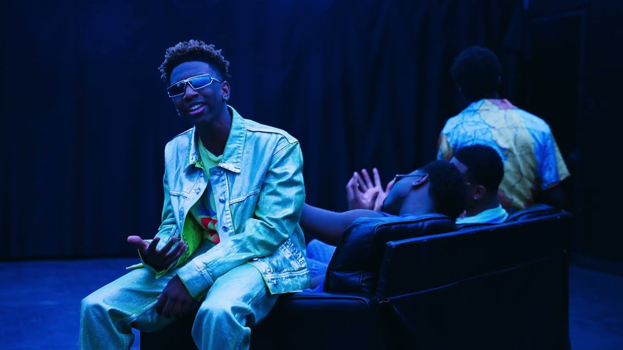 WanMor - Alone With You [Performance Video]