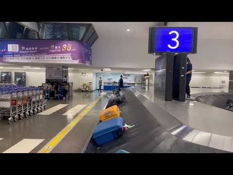 How to get through immigration & buy sim card in Taipei Taiwan + Taxi / MRT Train. 2024