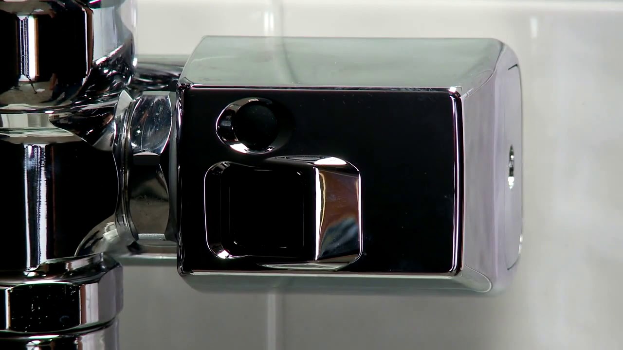 Auto Flush® Urinal