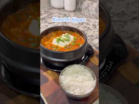 Kimchi Jjigae (Kimchi Stew) 🔥 #shorts