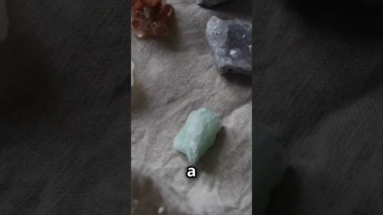 MOONSTONE  BEST 5 Wisdom Benefits Of Moonstone Quartz Crystal #universalcrystals #crystalhealing