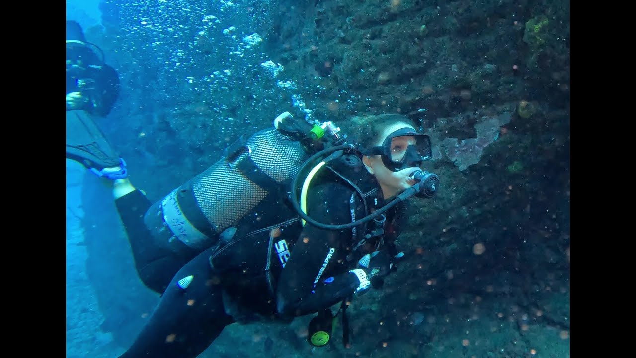 The best diving courses in Mauritius are with PADI and Ocean Spirit