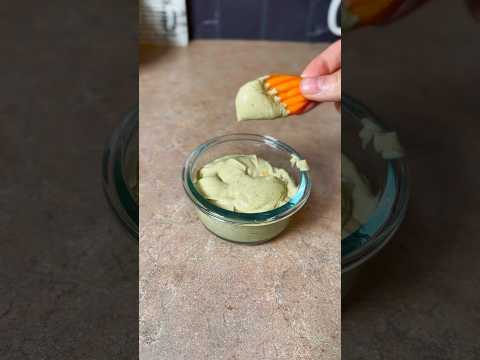 5 Minute #Healthy Avocado Yogurt Dip #healthyrecipes #dip