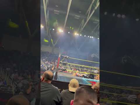 SHE’S A RACIST chants for Tessa Blanchard!!! #wwe #tna