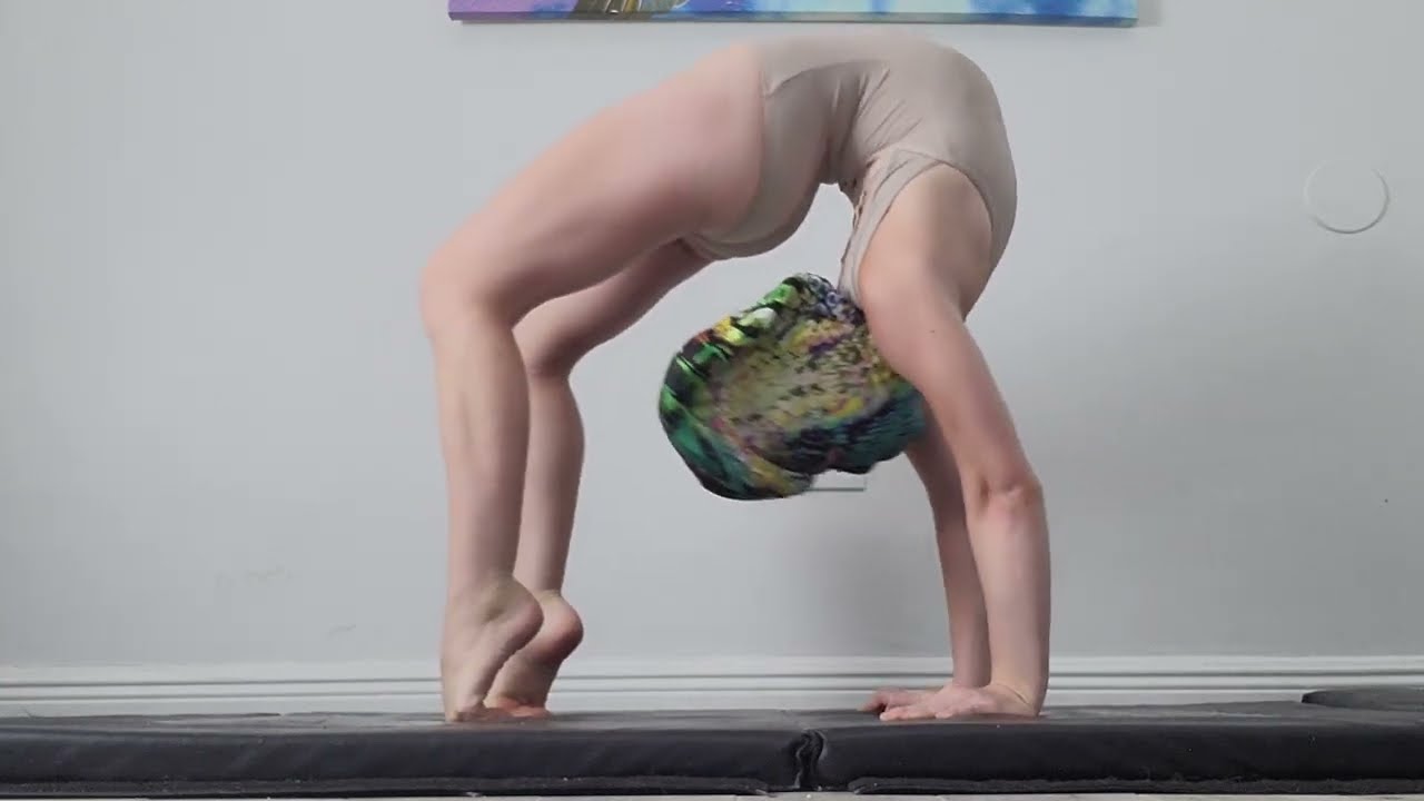 Flexible BACKFOLD Contortion