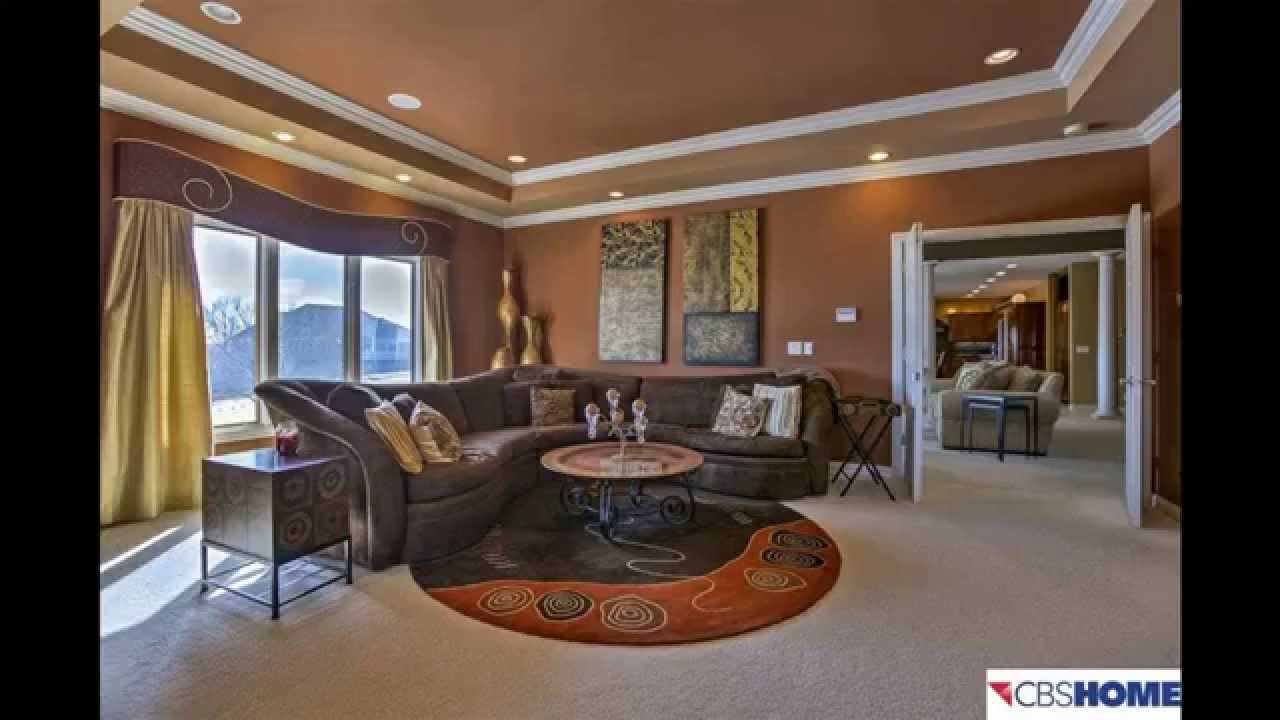 68136 Homes For Sale