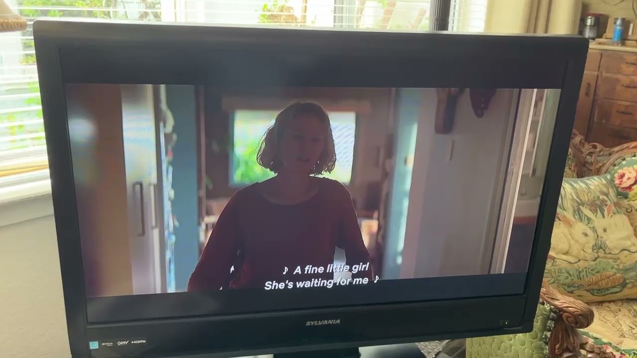 LOUIE at the movies (Netflix, actually) – Penguin Bloom – The Louie Report