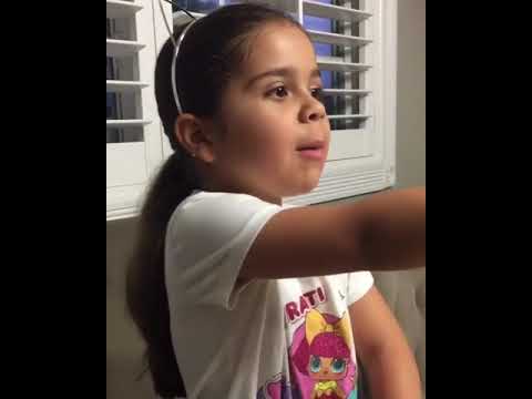 Little Girl Comments on How People Pronounce "Tortilla" - 989910-1