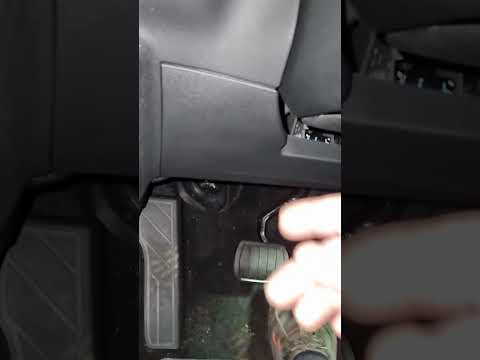2018 Peugeot 3008 5008 OBD Location.