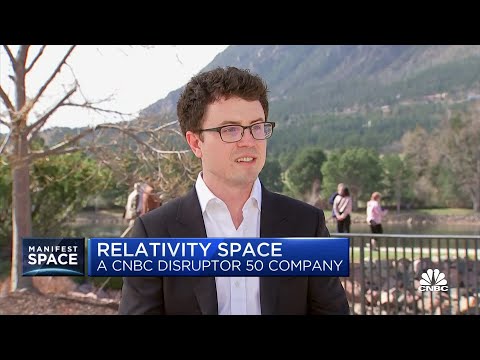 Relativity Space pivots to heavy-lift rockets in competition with SpaceX