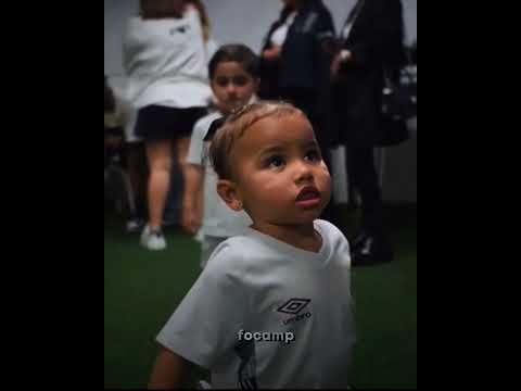 Neymar and mavie 😍❤️ #neymar #mavie #neymarjr #daughter #love #football #shorts #ytshorts #neymar10