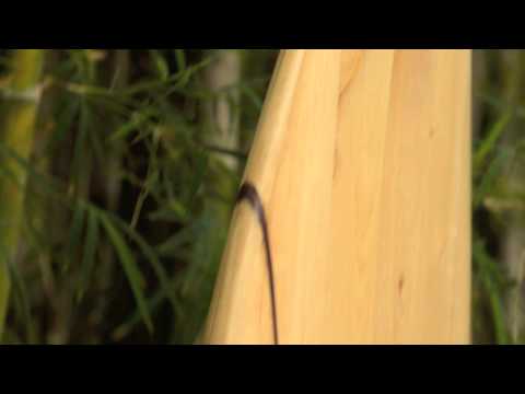 Kaony's Balsa Surfboard - the almighty Sling Shot