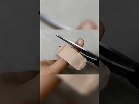 Life Hacks !! Prevent Band-aid From Slipping....#lifehacks