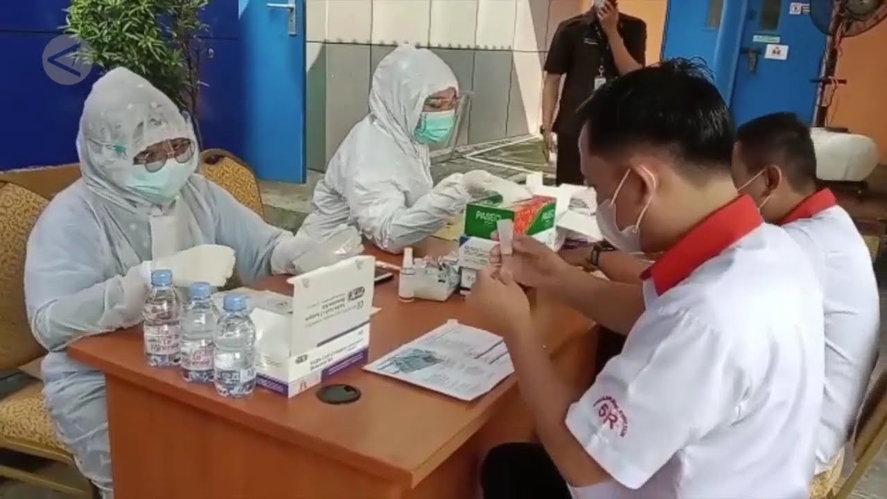 BUPATI TANGERANG DORONG PERCEPATAN VAKSINASI GOTONG ROYONG KARYAWAN