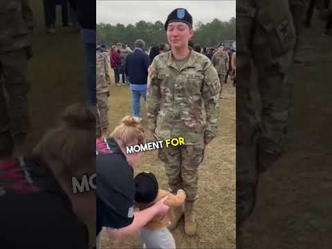 Soldier graduates basic training and gets tapped out by someone special ❤️