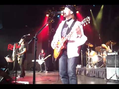 Jimmy Crespo: fotos e vídeo dos 30 anos do "Rock in a Hard" (Resenha ...