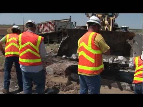 Maintenance Crews - Working for Texas